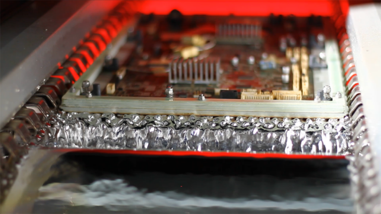 The Advantages of Wave Solderinga